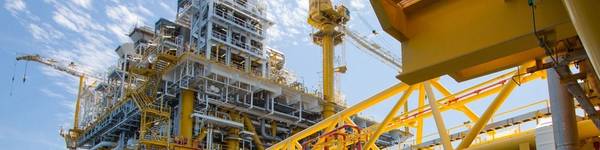 ADES International Renews Offshore Rig Contract