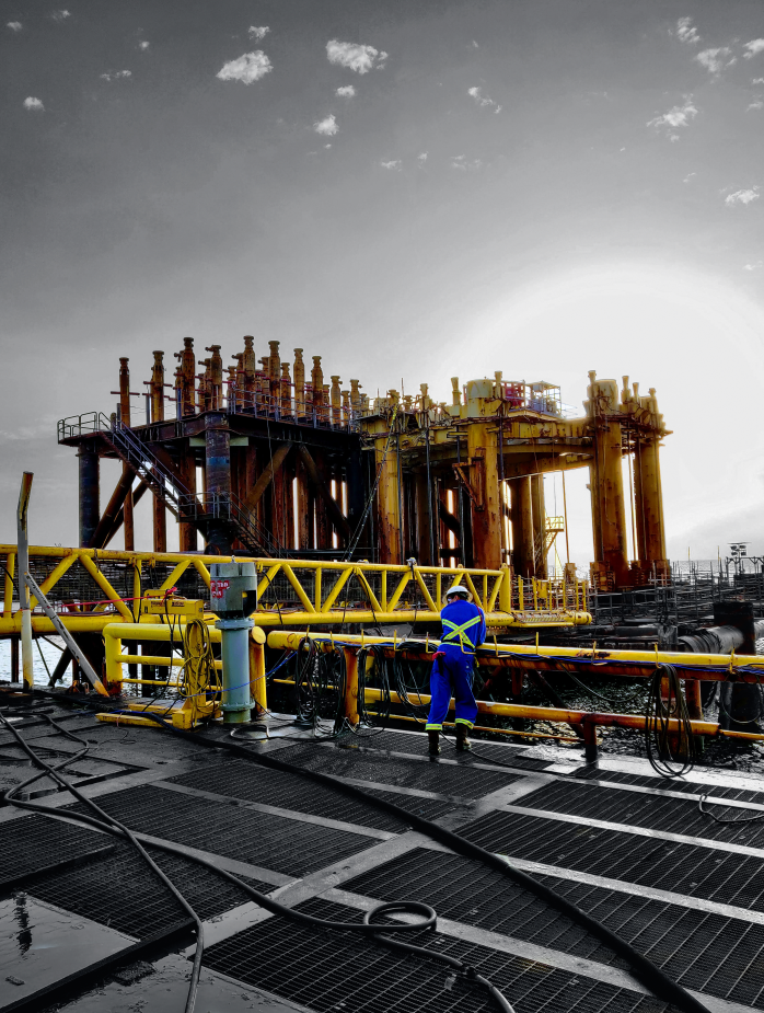 Acteon's Claxton to Acquire Oceaneering's Decommissioning Personnel and ...