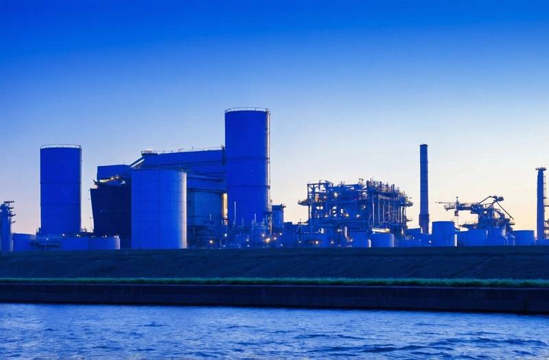 EU agrees stronger price controls for new carbon market