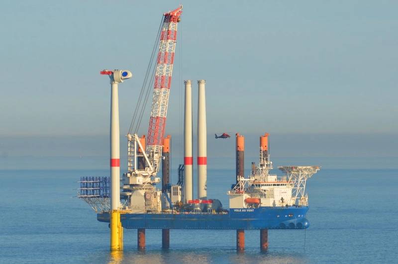 All Turbines Installed at France's First Commercial Offshore Wind Farm