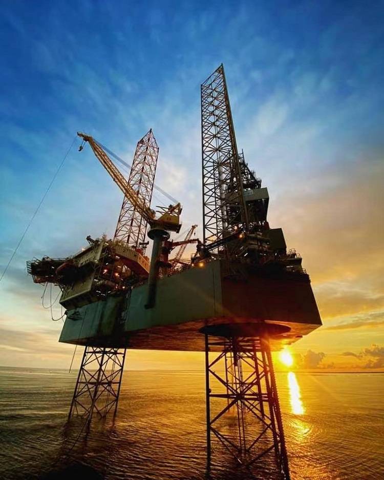 CIMC Nets 3-Year Extensions for Jack-up Rig Duo in Mexico
