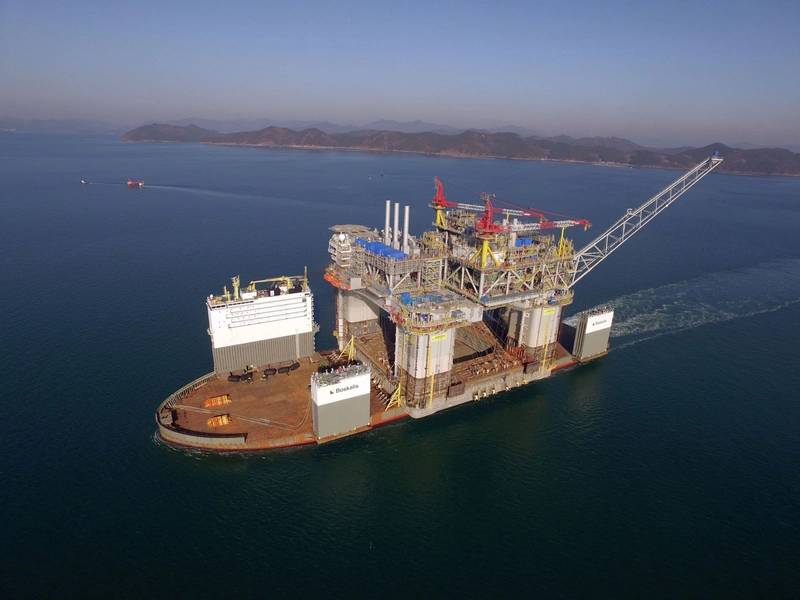 Gallery: BP's Giant Argos Platform Loaded on BOKA Vanguard in South Korea
