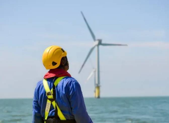 Hiring Spree Ahead: Offshore Wind Staff Count to Triple by Decade End