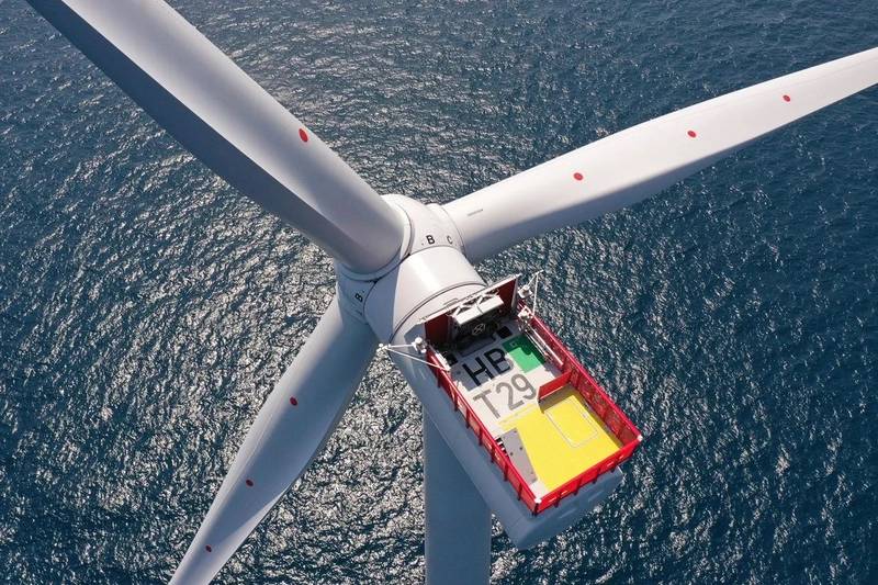 World’s Largest Installed Offshore Wind Farm Fully Operational