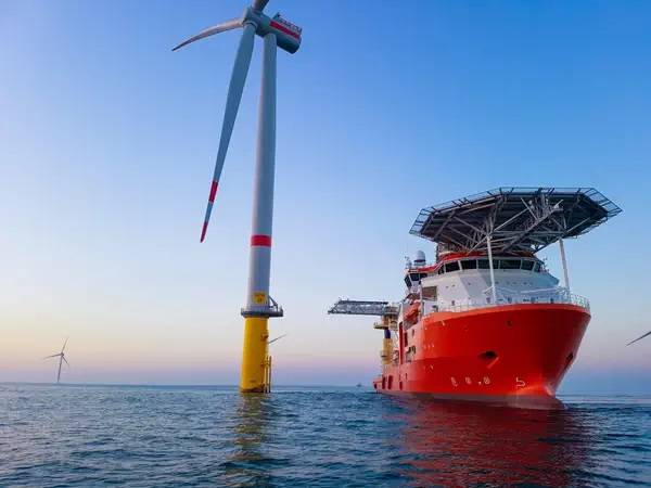 Solstad Offshore Delivers Normand Jarl Vessel to New Owner