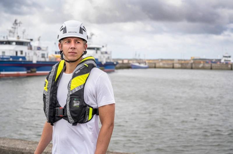 Viking Launches Lifejacket for Offshore Energy Industry Workers