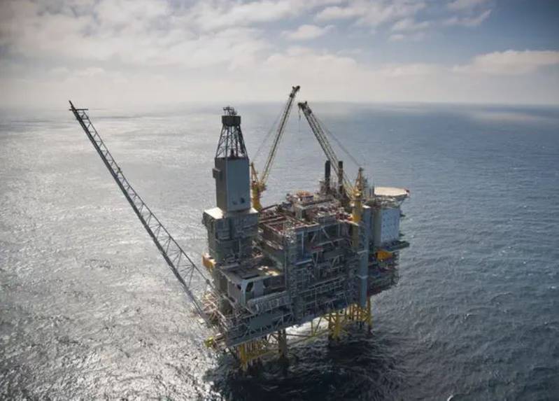 Exxon Fourth Quarter Profit Drops