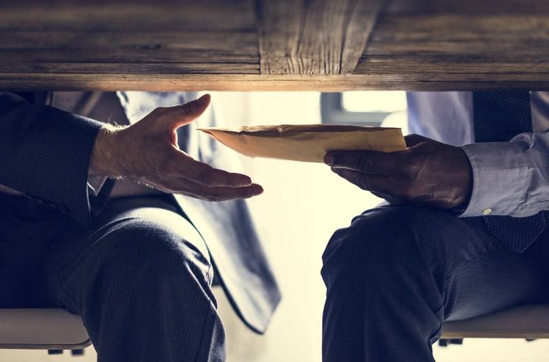 Ex-Petrofac Exec Pleads Guilty to Bribery Offenses