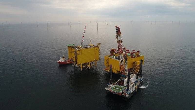 Dutch, UK Grid Firms Consider Connecting Offshore Wind Farms