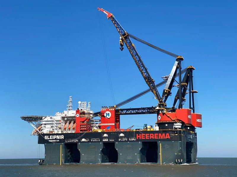 World's Largest Semi-Submersible Crane Vessel to Install One of World's ...