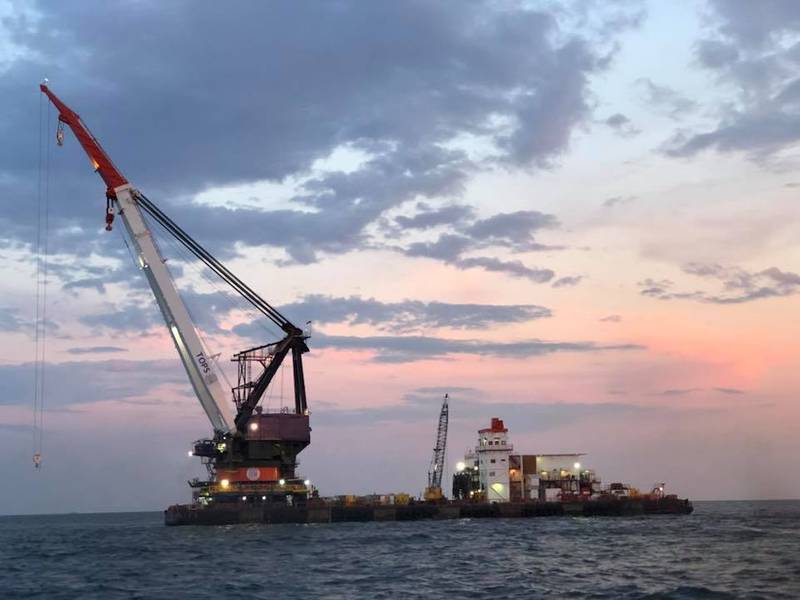 Shore Offshore Services Acquires Derrick Barge from TOPS
