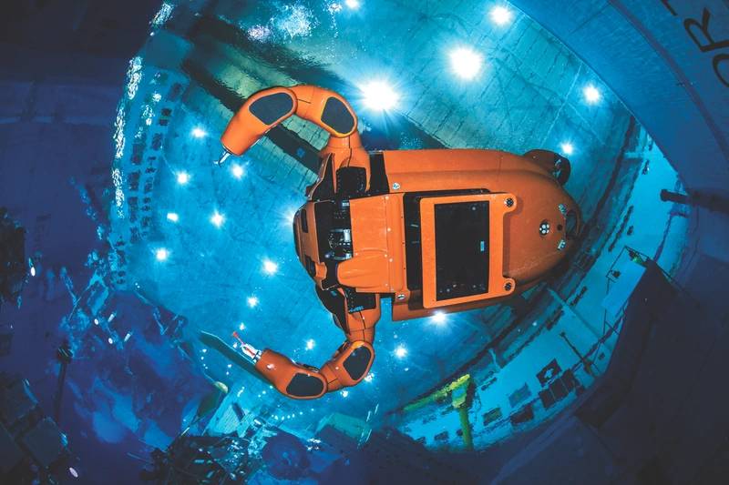 Packing AI into Offshore Robotics