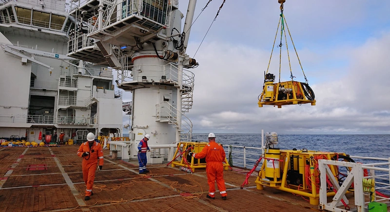 Mooring Cables for LoVe Ocean Observatory