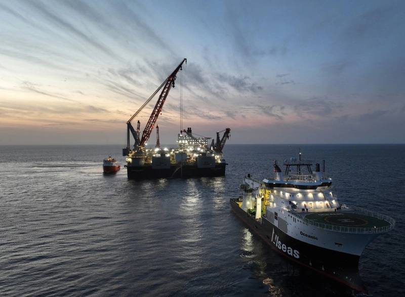 Pioneering Spirit Kicks Off Pipelay Ops for BP’s LNG Project