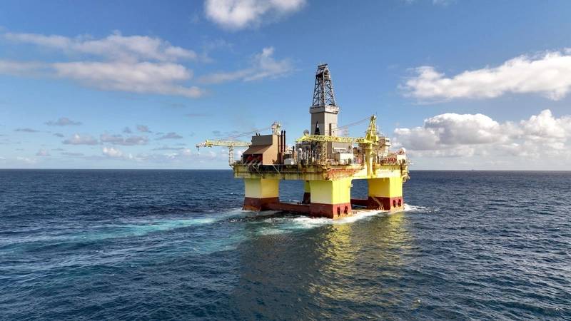 COSL Drilling Rig Heads to Norway for Repairs