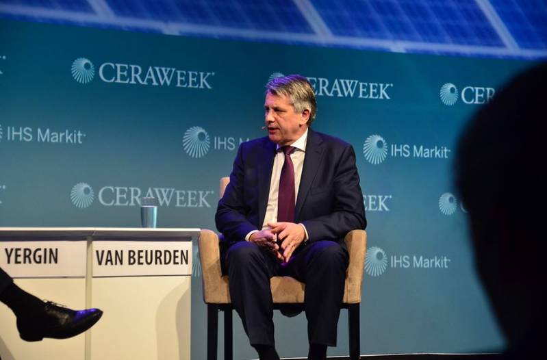 Shell CEO: No V-Shaped Recovery After COVID-19
