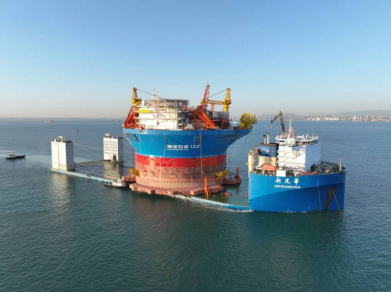 Cylindrical FPSO Readied for Liuhua Oilfield