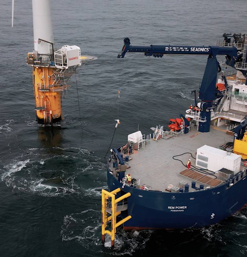 Offshore Charging Station Tested on Hybrid Construction Vessel